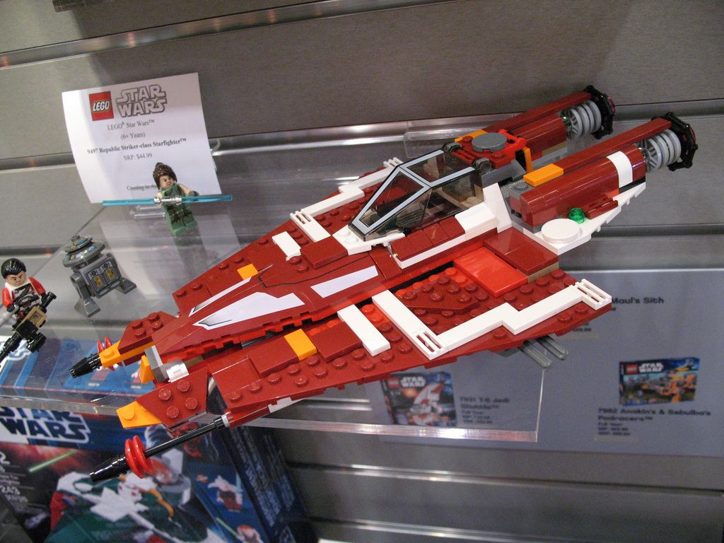 Star Wars: The Old Republic Gets the LEGO Treatment