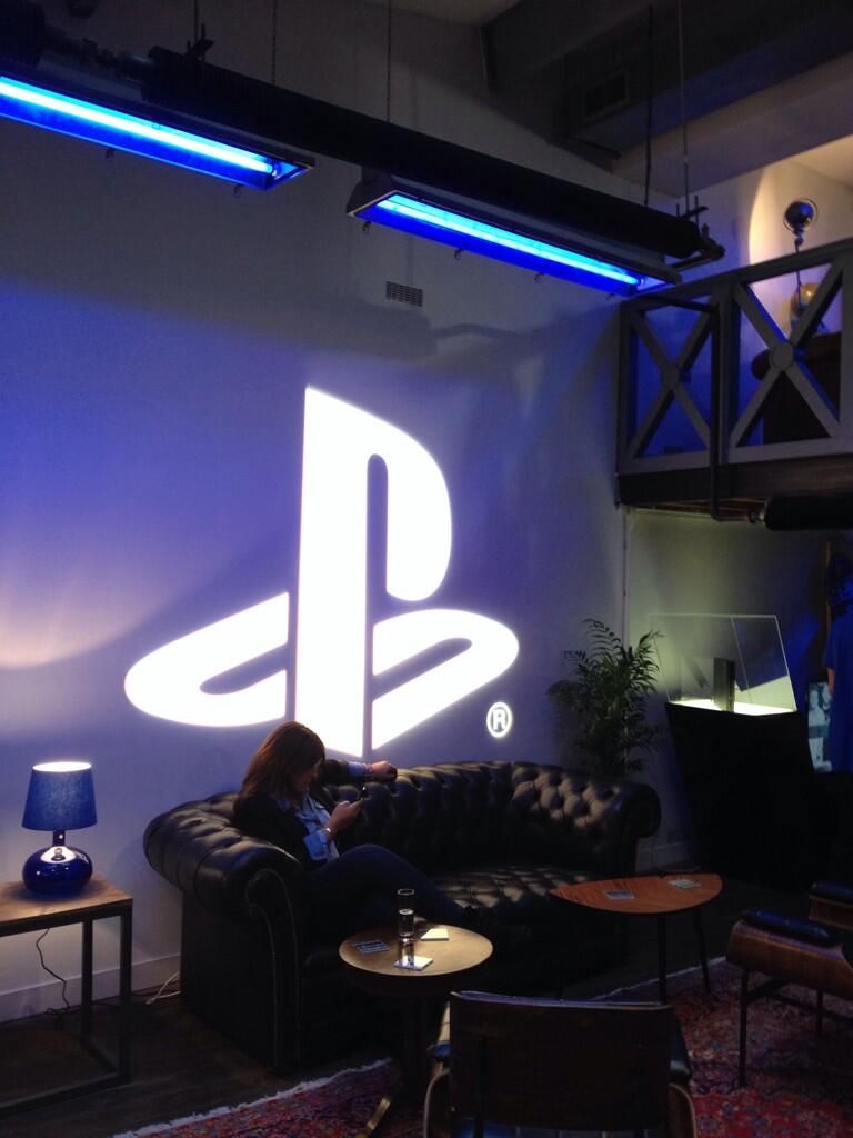 Check Out "Apartment 4", a Whole PS4-Themed Apartment Created by Sony ...