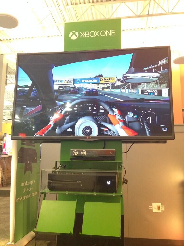 These Xbox One Demo Stations are Quite Simple, Still Very Green