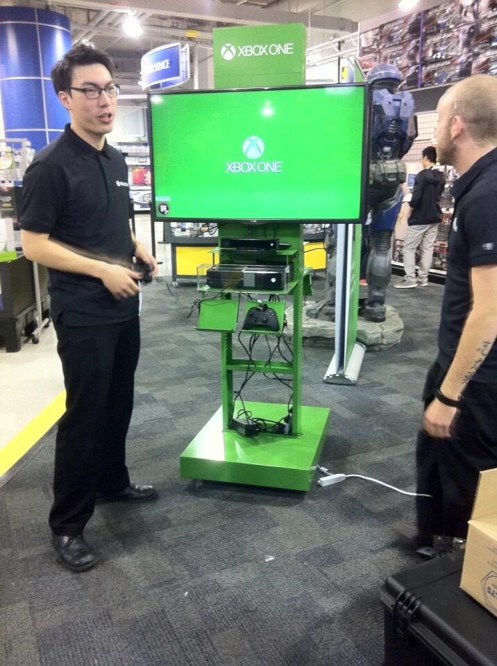 These Xbox One Demo Stations are Quite Simple, Still Very Green