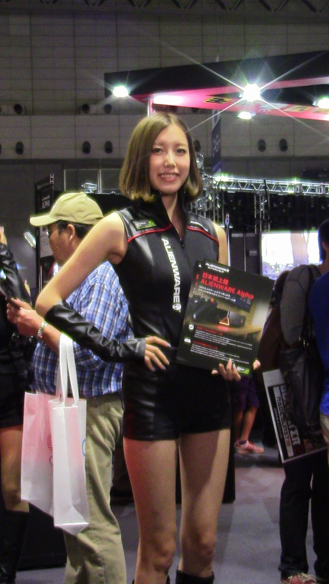 Check Out The Beautiful "Booth Companions" of Tokyo Game Show