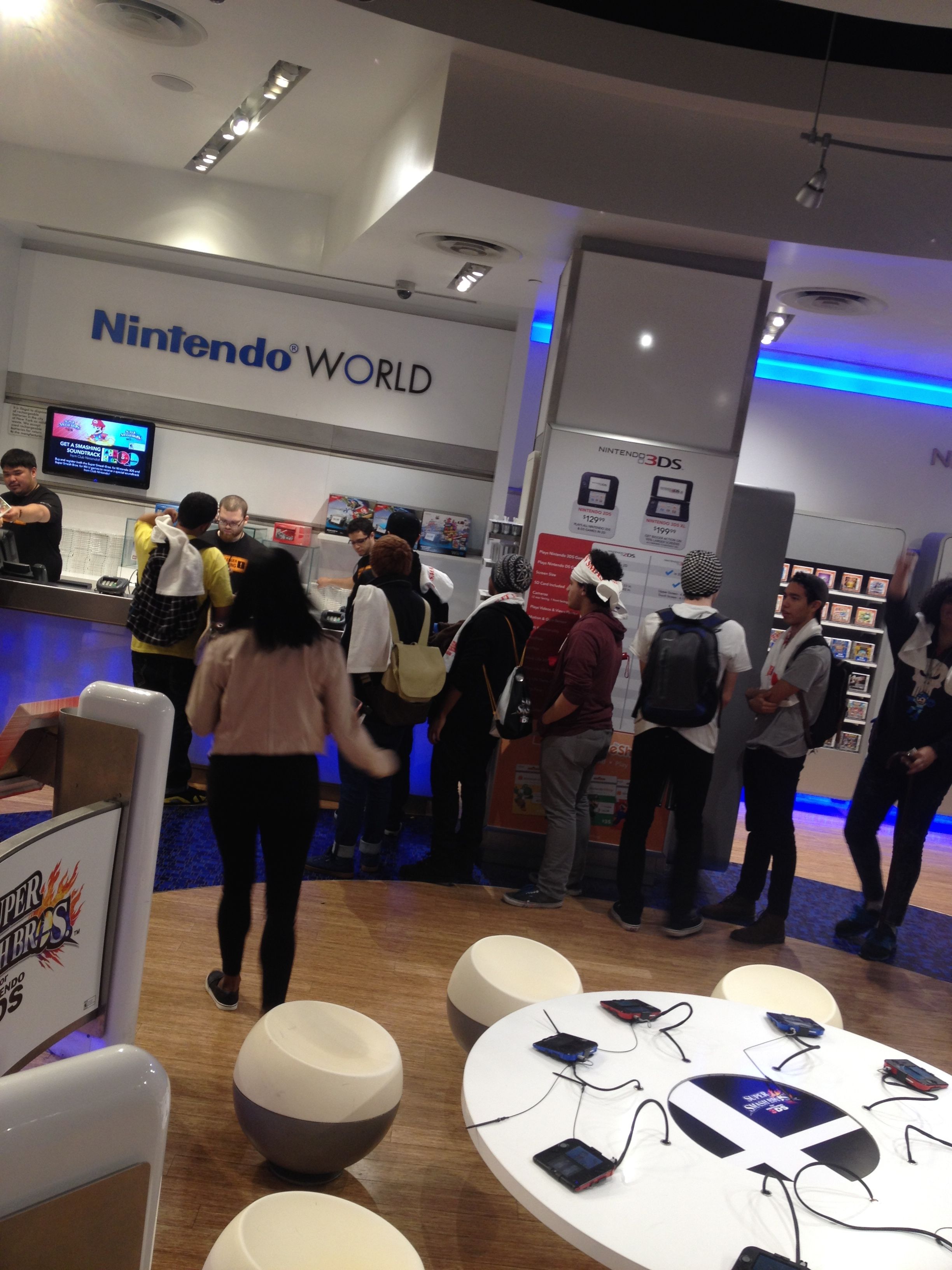 Super Smash Bros. for 3DS Takes Over Nintendo World - Check Out Photos ...