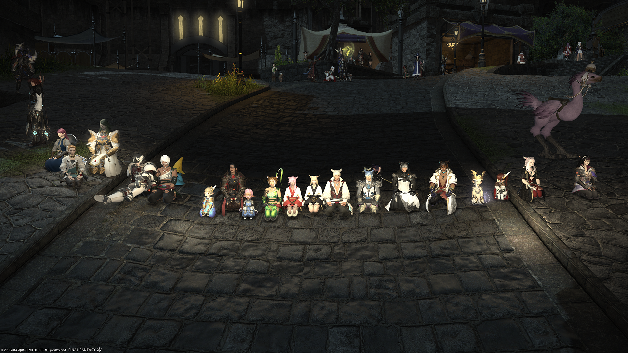 Hundreds of Final Fantasy XIV Players Gather Across Servers in Moving ...