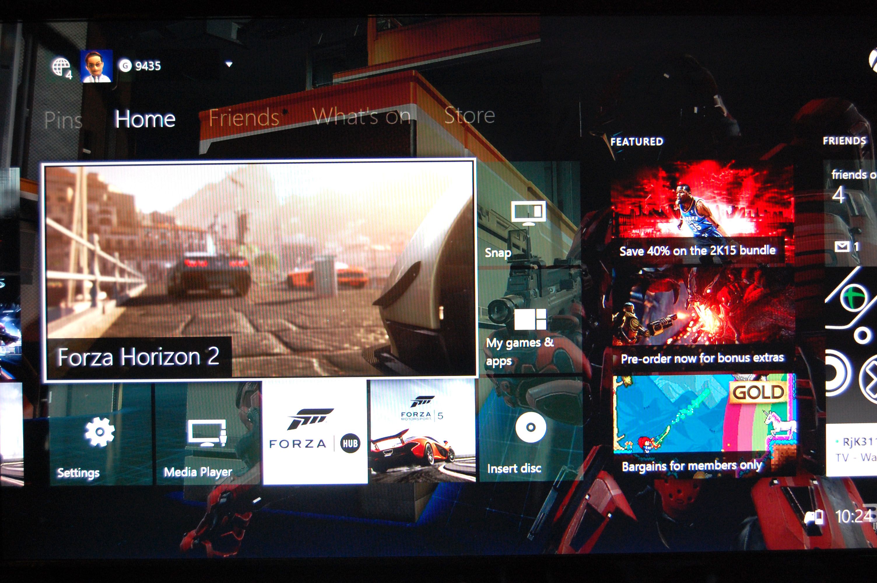 Check Out How the Xbox One's New Transparent Tiles Look With a Variety ...