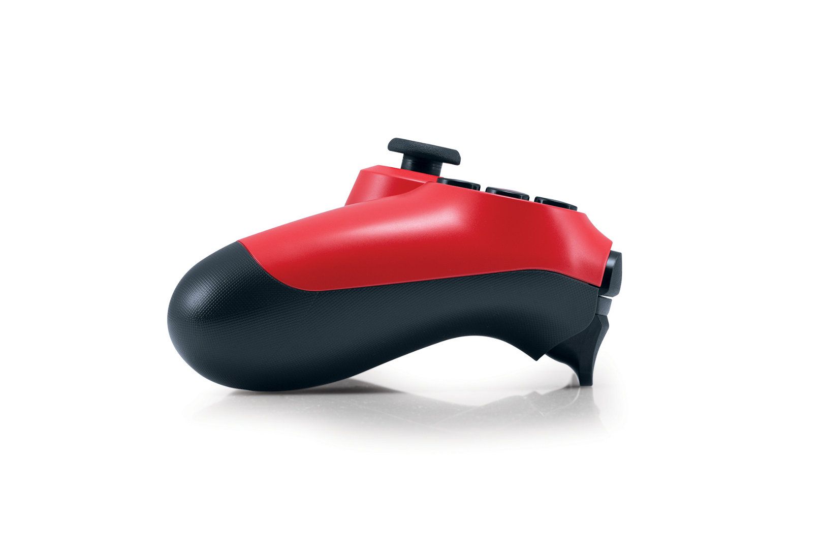 Magma Red PS4 Controller Finally Coming to North America this Summer