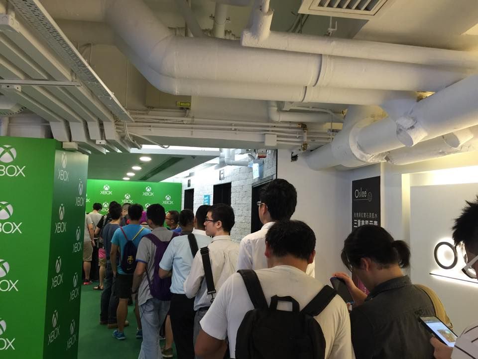 Microsoft Hosts New Xbox One Fanfest in Hong Kong: Check Out The Crowd ...