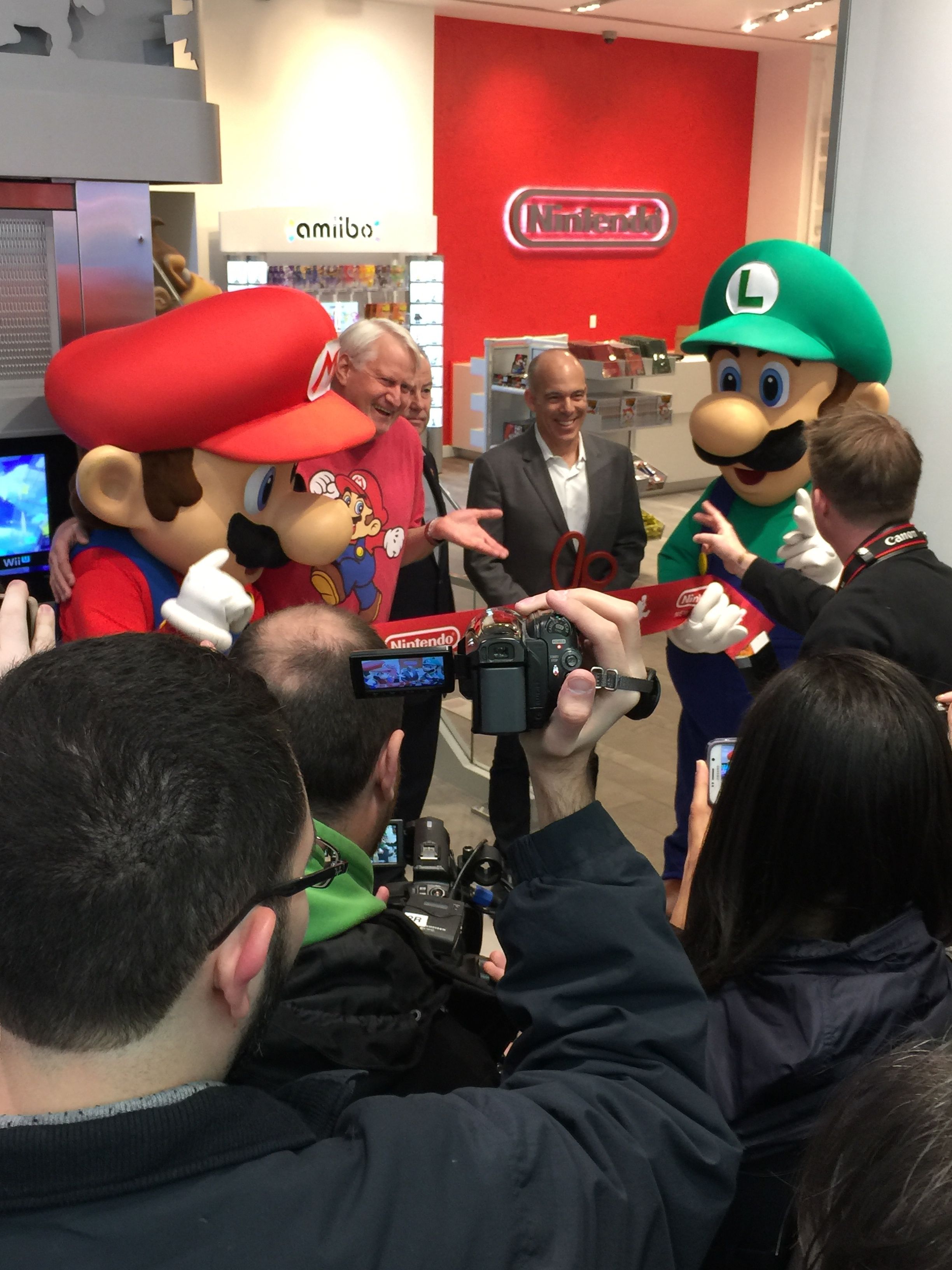 Nintendo NY is Back in New York City; Check Out Photos from the Grand ...