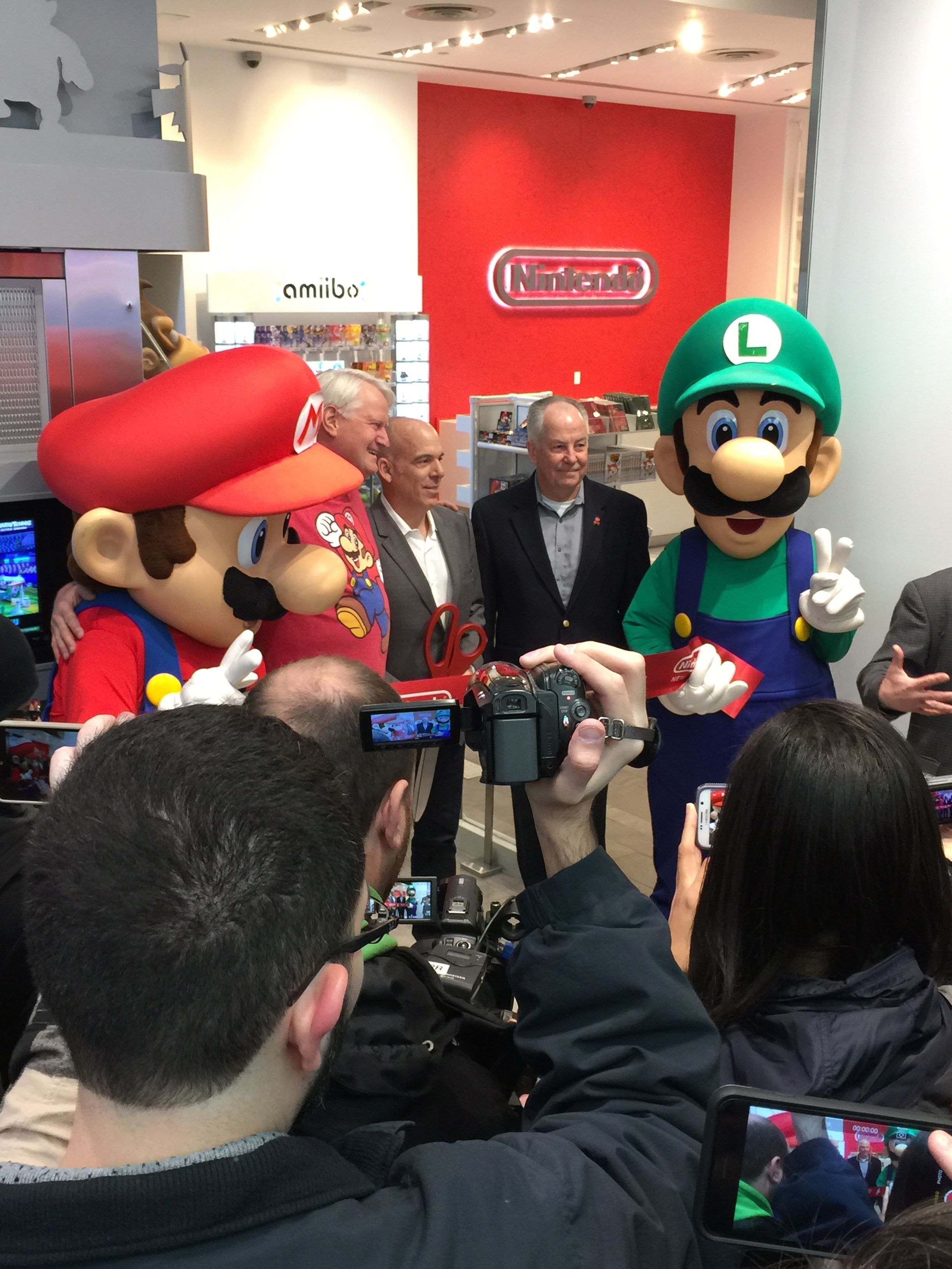 Nintendo NY is Back in New York City; Check Out Photos from the Grand ...