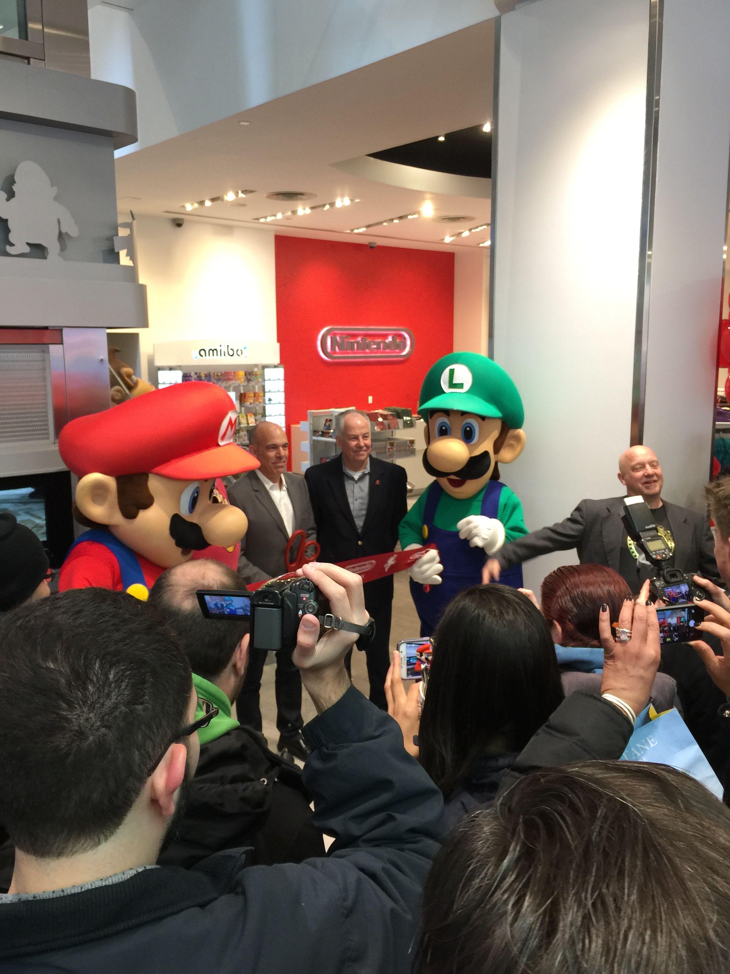 Nintendo NY is Back in New York City; Check Out Photos from the Grand ...