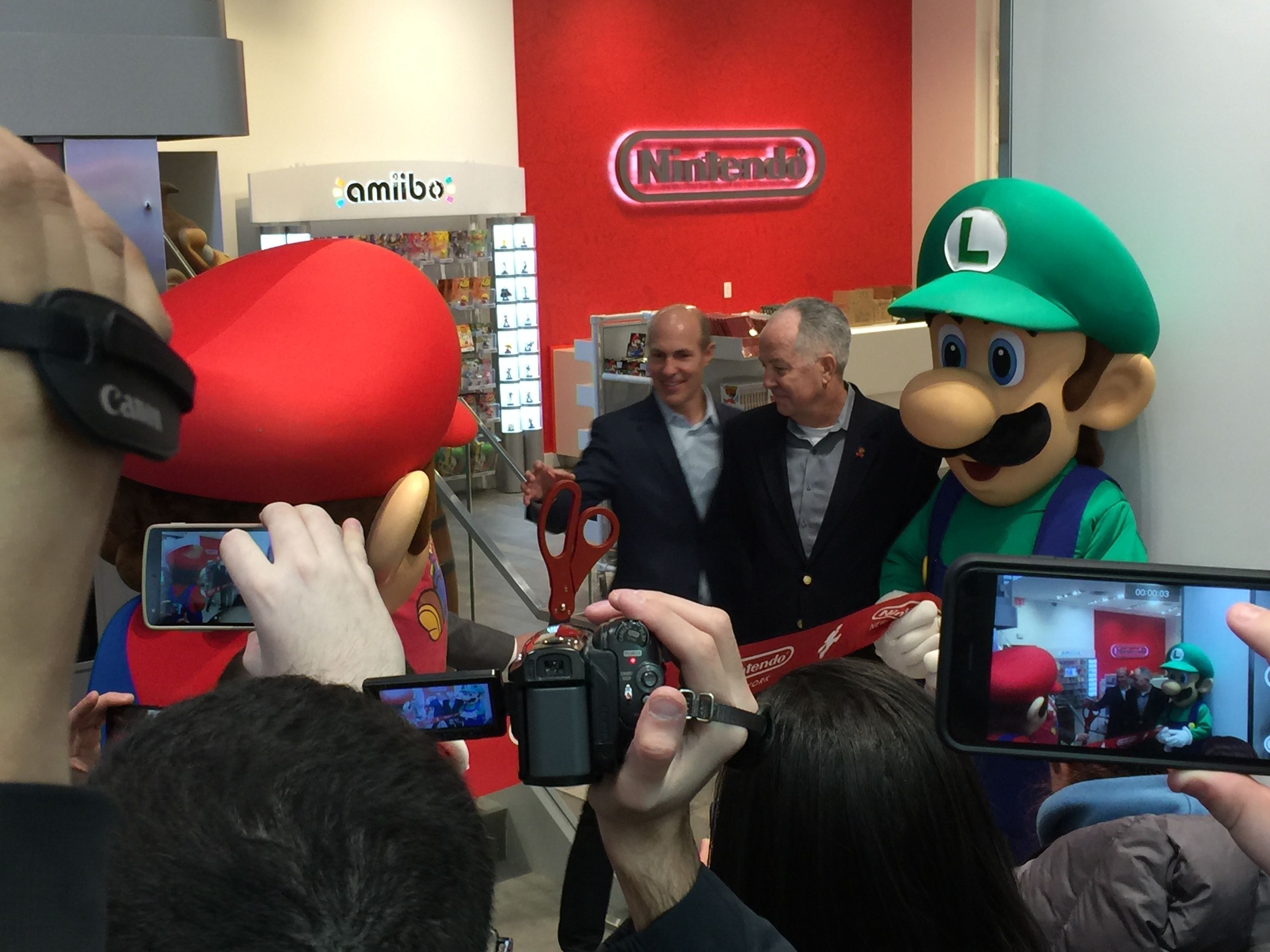 Nintendo NY is Back in New York City; Check Out Photos from the Grand ...
