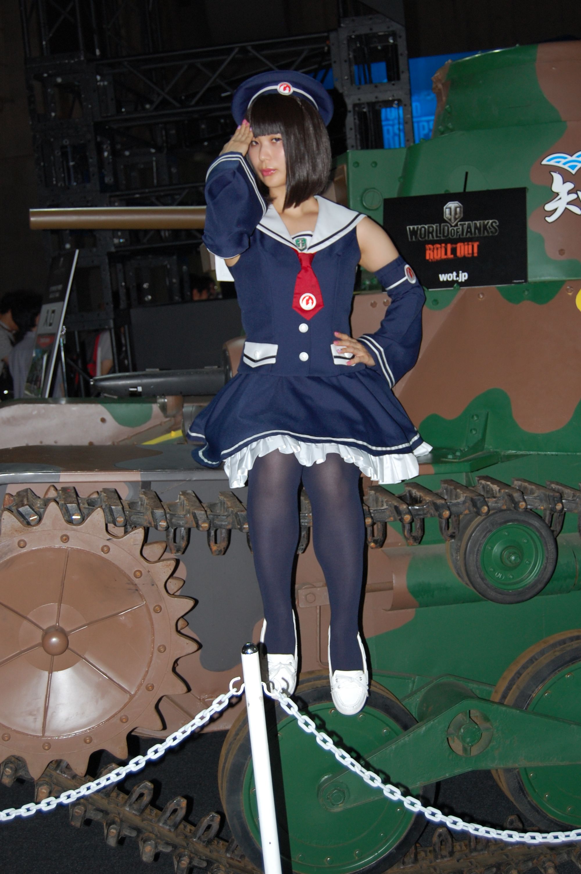 Let The Charming Booth Ladies of Tokyo Game Show Kickstart Your Sunday ...