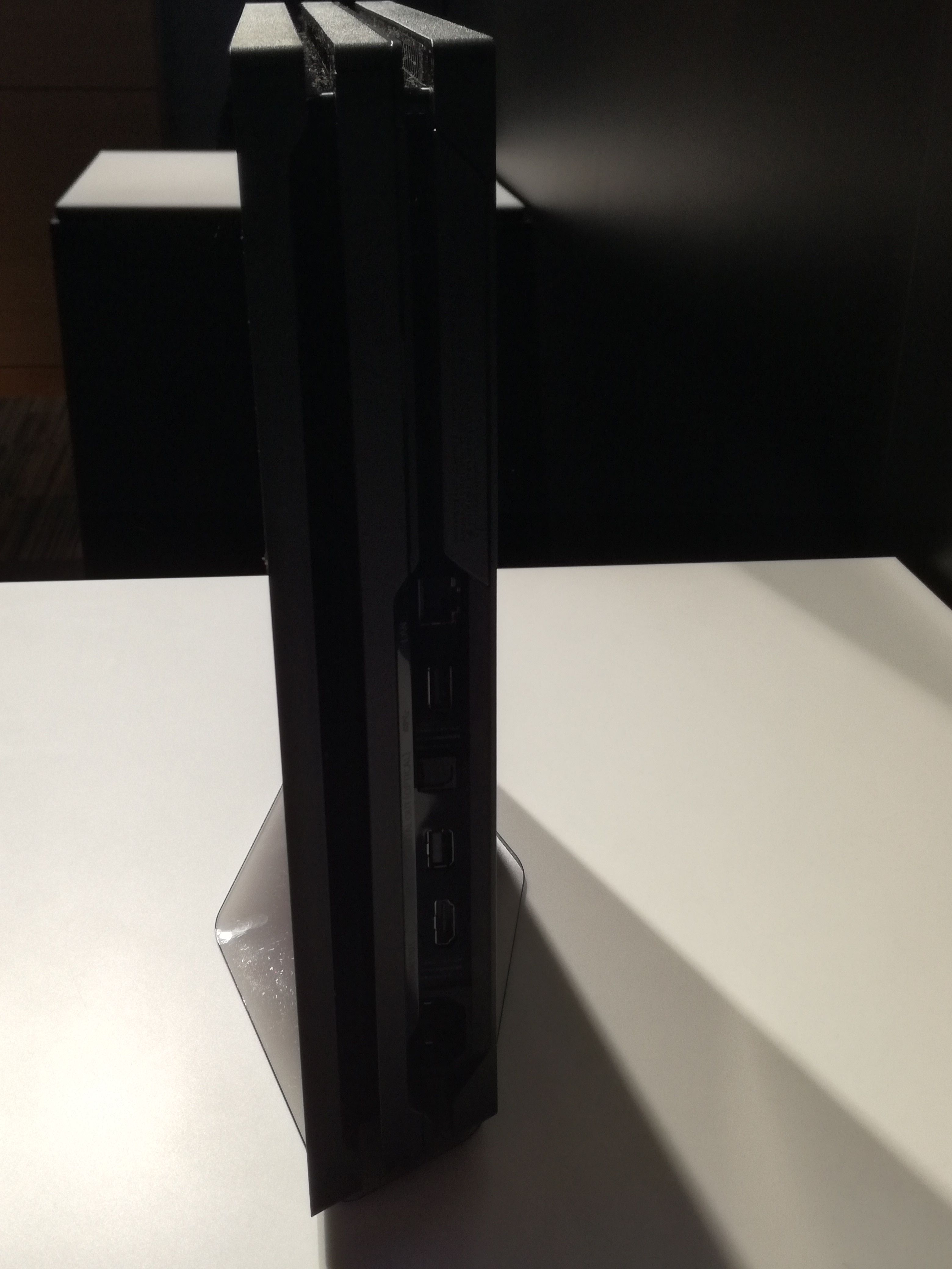 Watch the PS4 Pro in the Flesh With Super Close-up Pictures