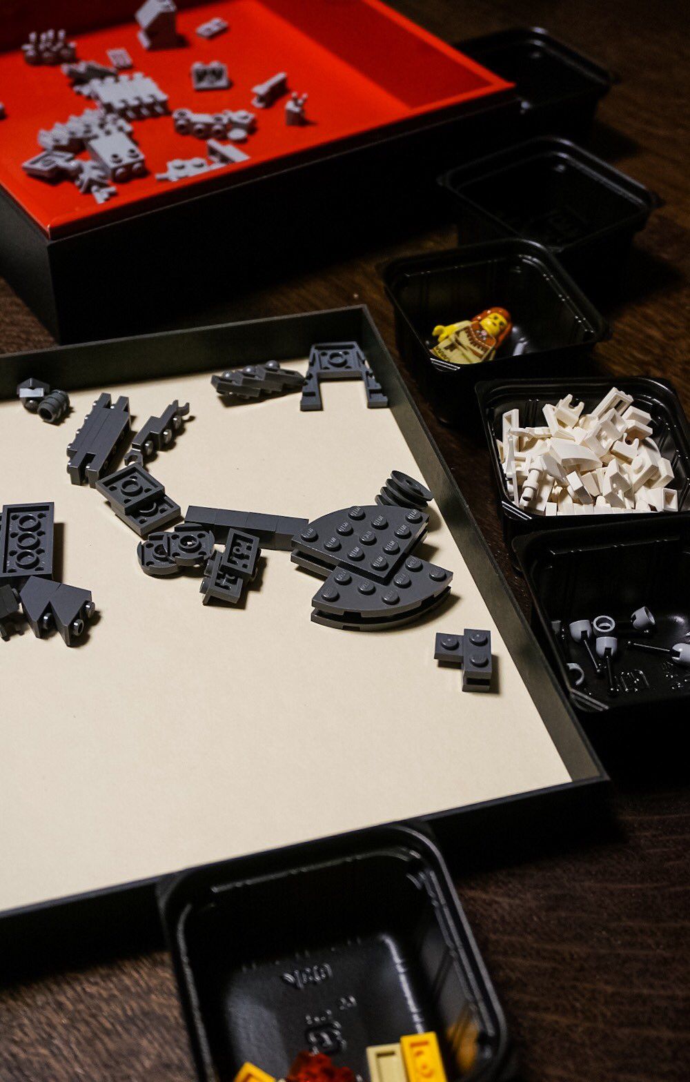 Hideo Kojima Shows Off Special Horizon: Zero Dawn LEGO Set