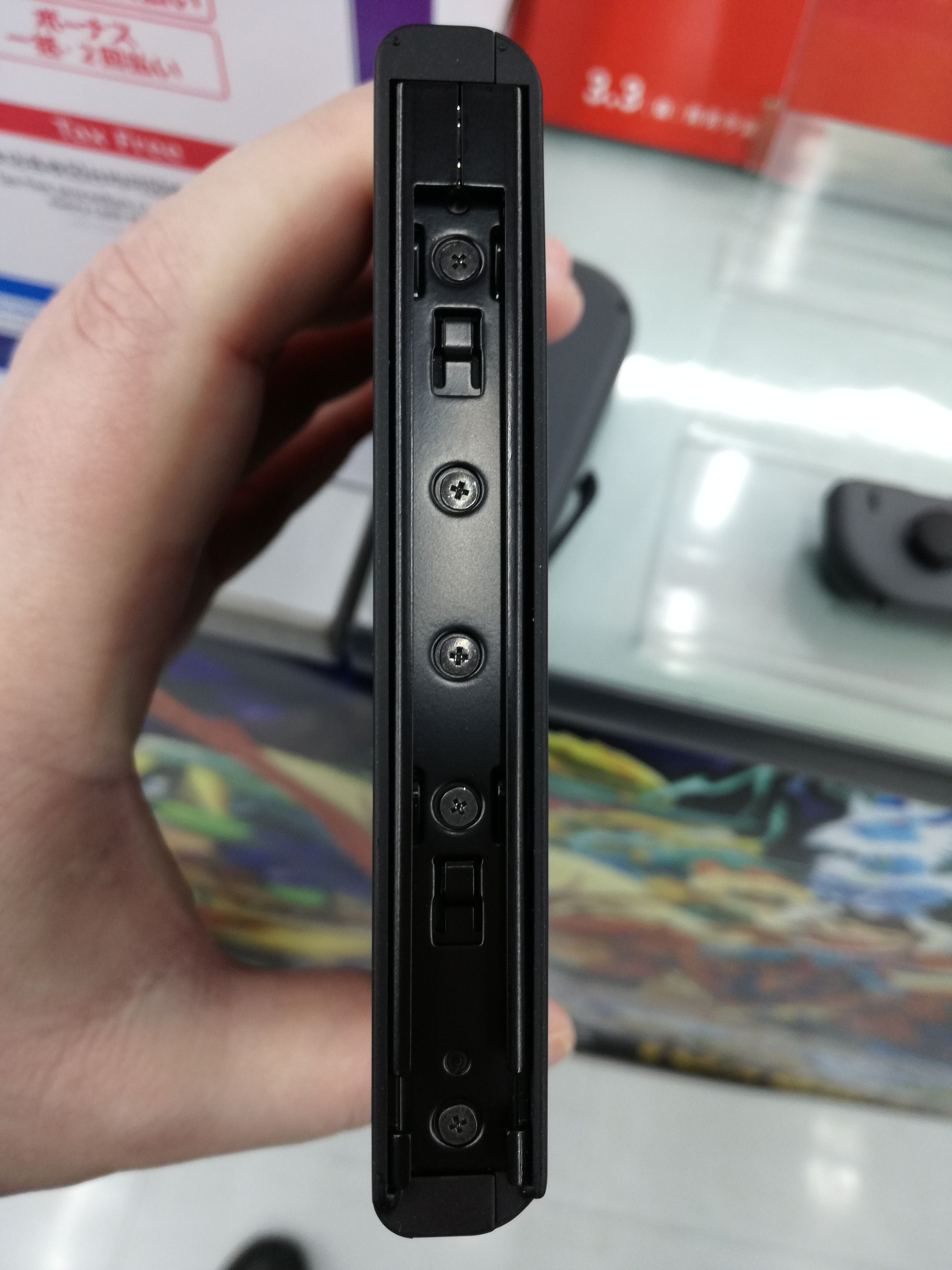 Nintendo Switch: Check Out Every Little Detail in Ultra-Close-up ...