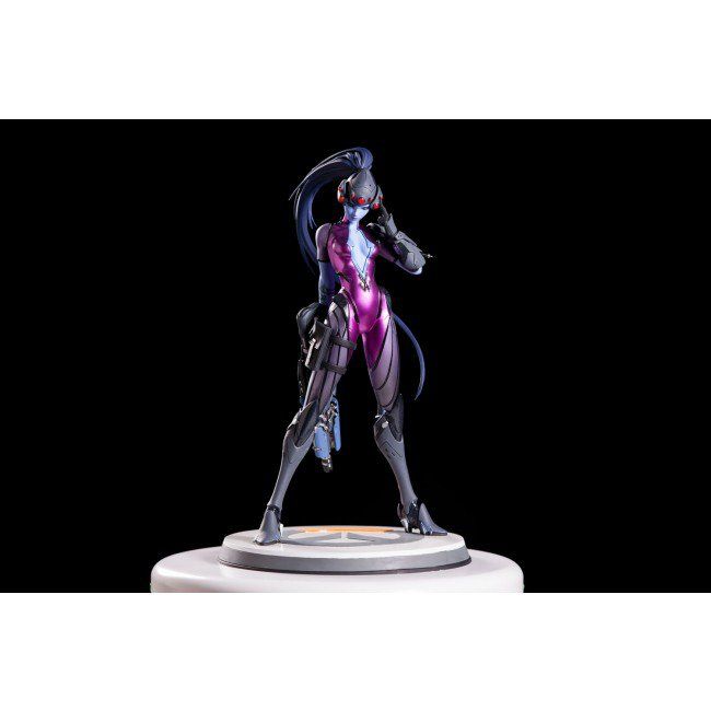 Blizzard Aims Sights on Widowmaker for Its New Overwatch Statue