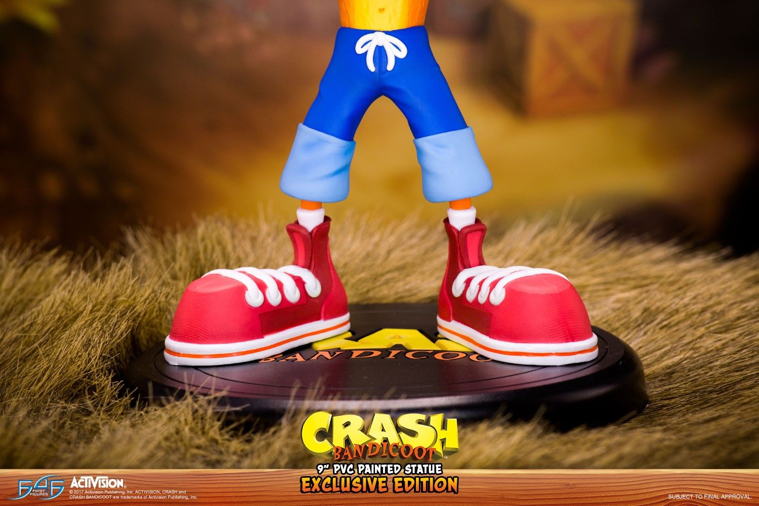 Crash Bandicoot Statue Features the Bandicoot with His Hands in the Air ...