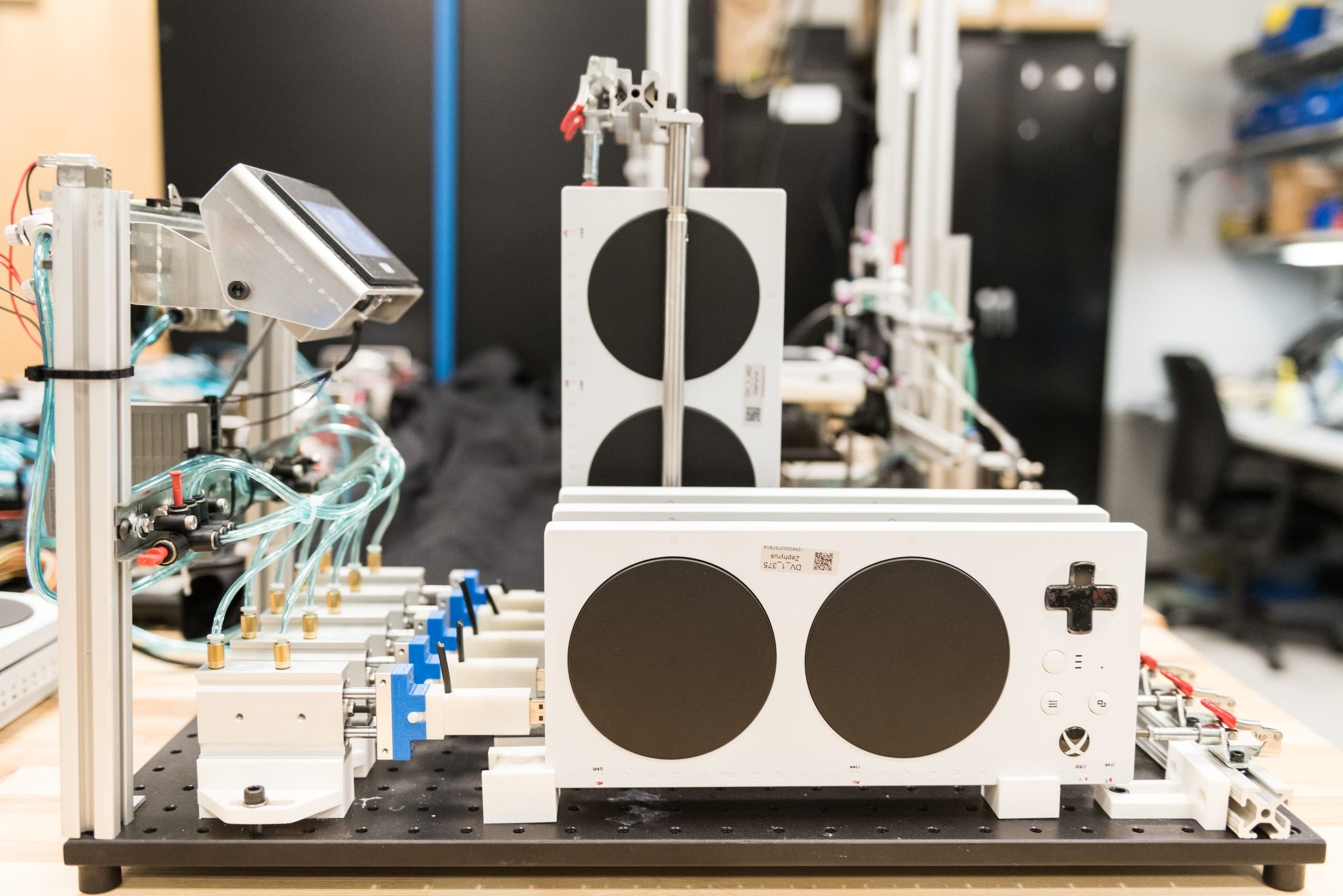 Microsoft Announces Xbox Adaptive Controller; Provides Accessible ...