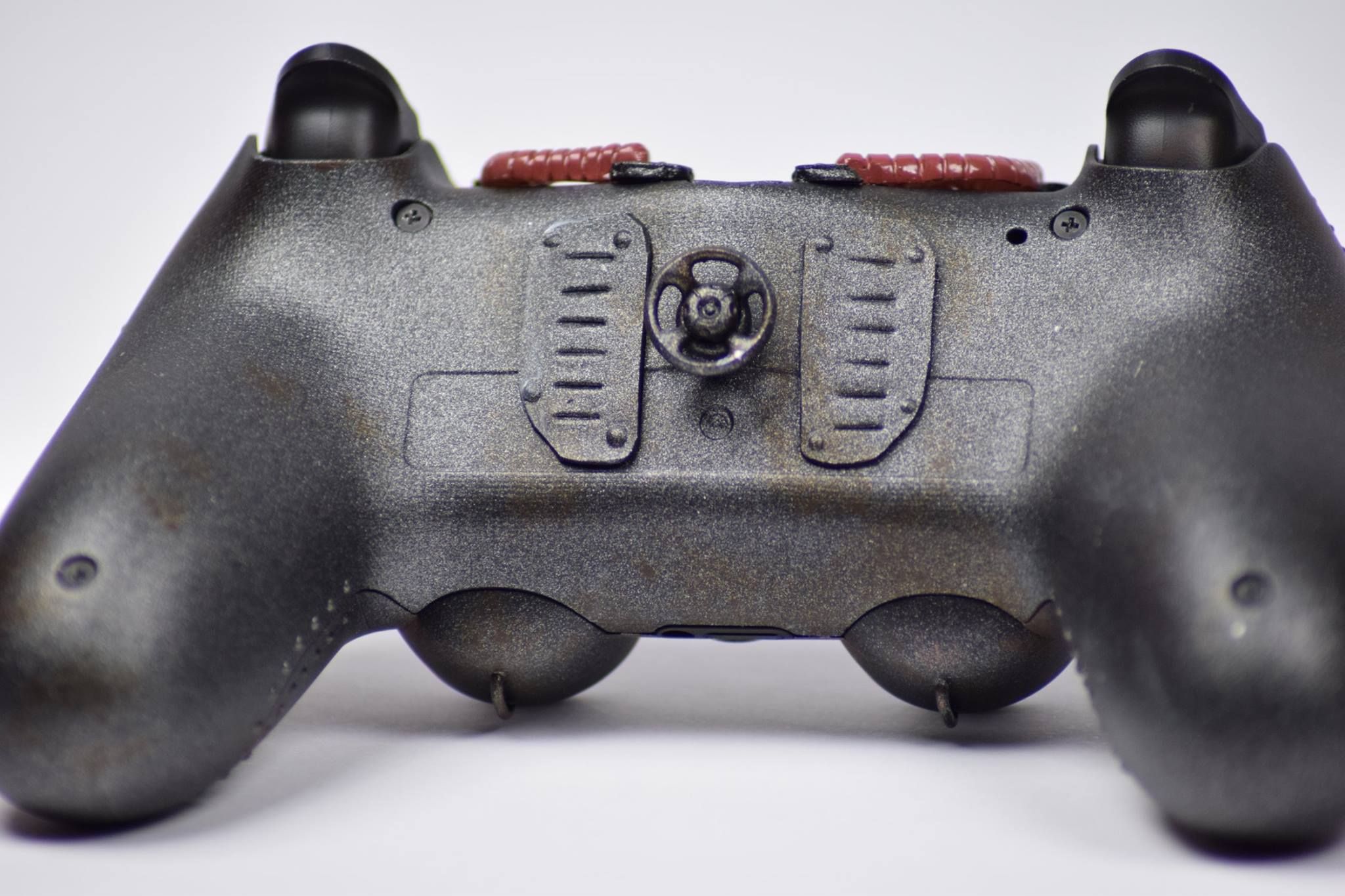 This Fallout 76 DualShock 4 Is Wearing its Own Set of Power Armor