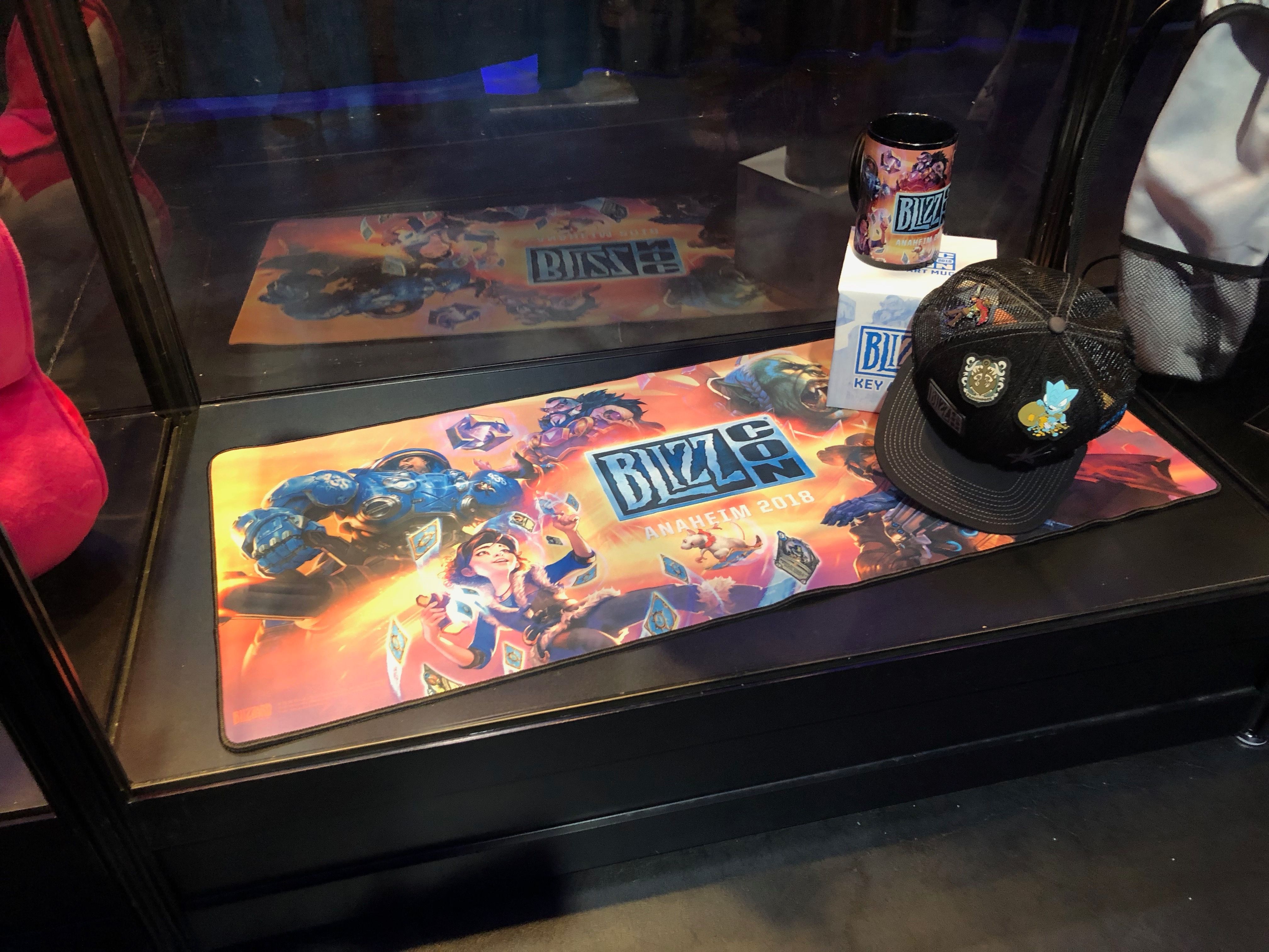 BlizzCon 2018 — Photo Highlights from the Show Floor, Cosplay, Merch ...