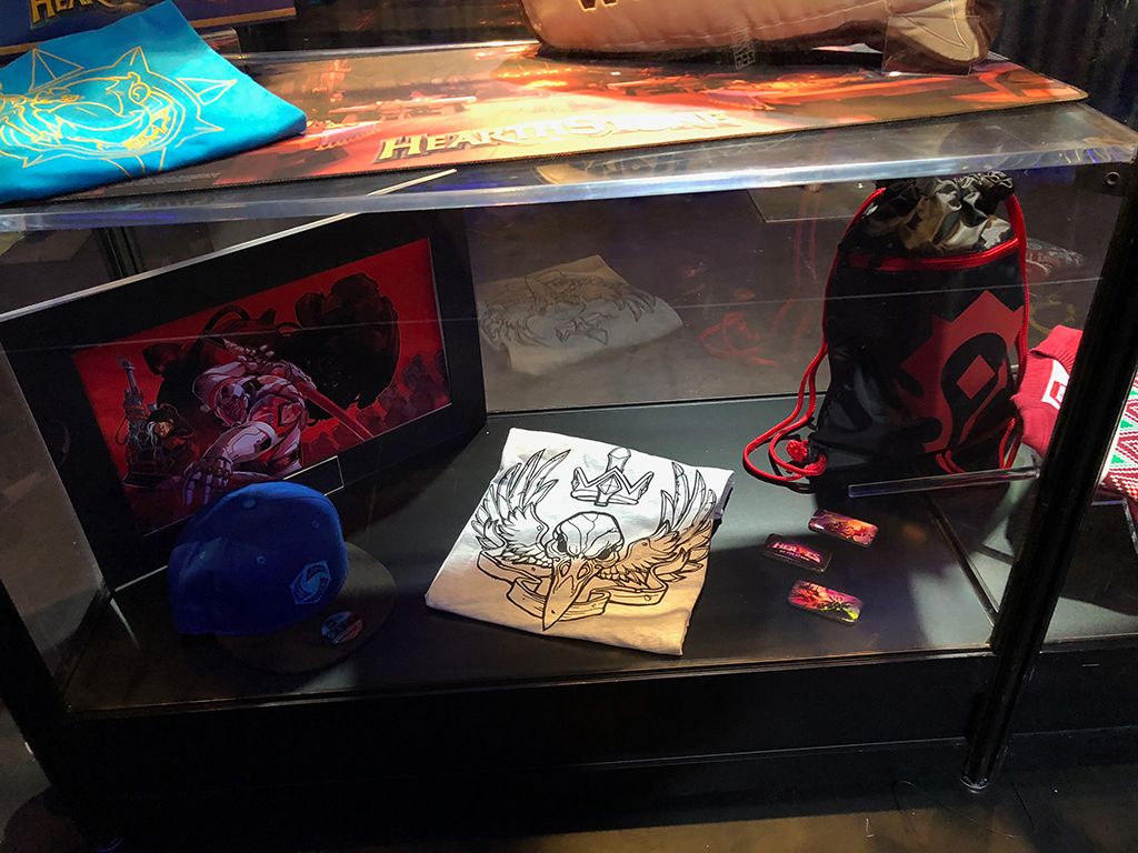 BlizzCon 2018 — Photo Highlights from the Show Floor, Cosplay, Merch ...