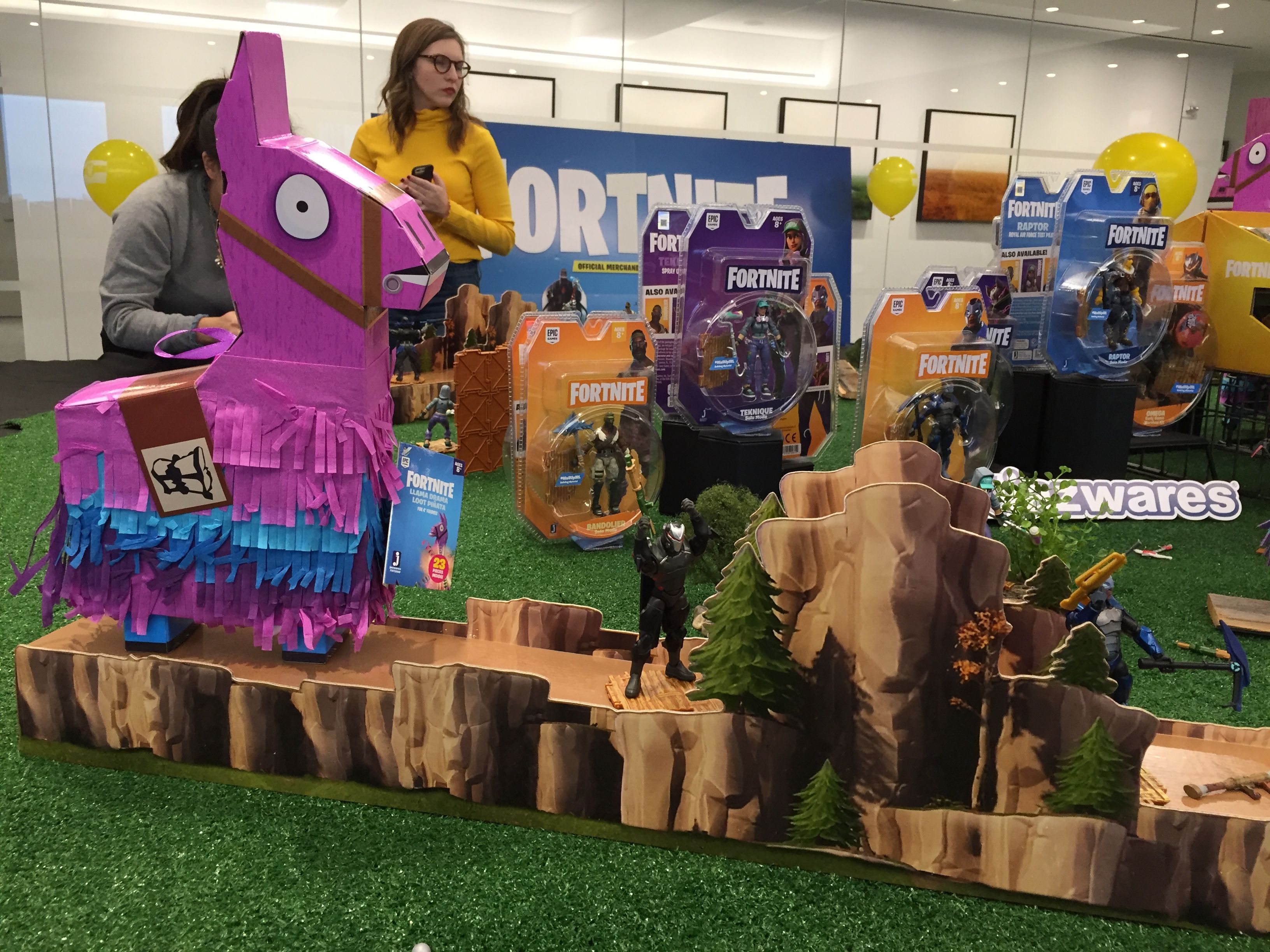 Fortnite Action Figure from Jazwares; Check Out the New Toys Dropping ...