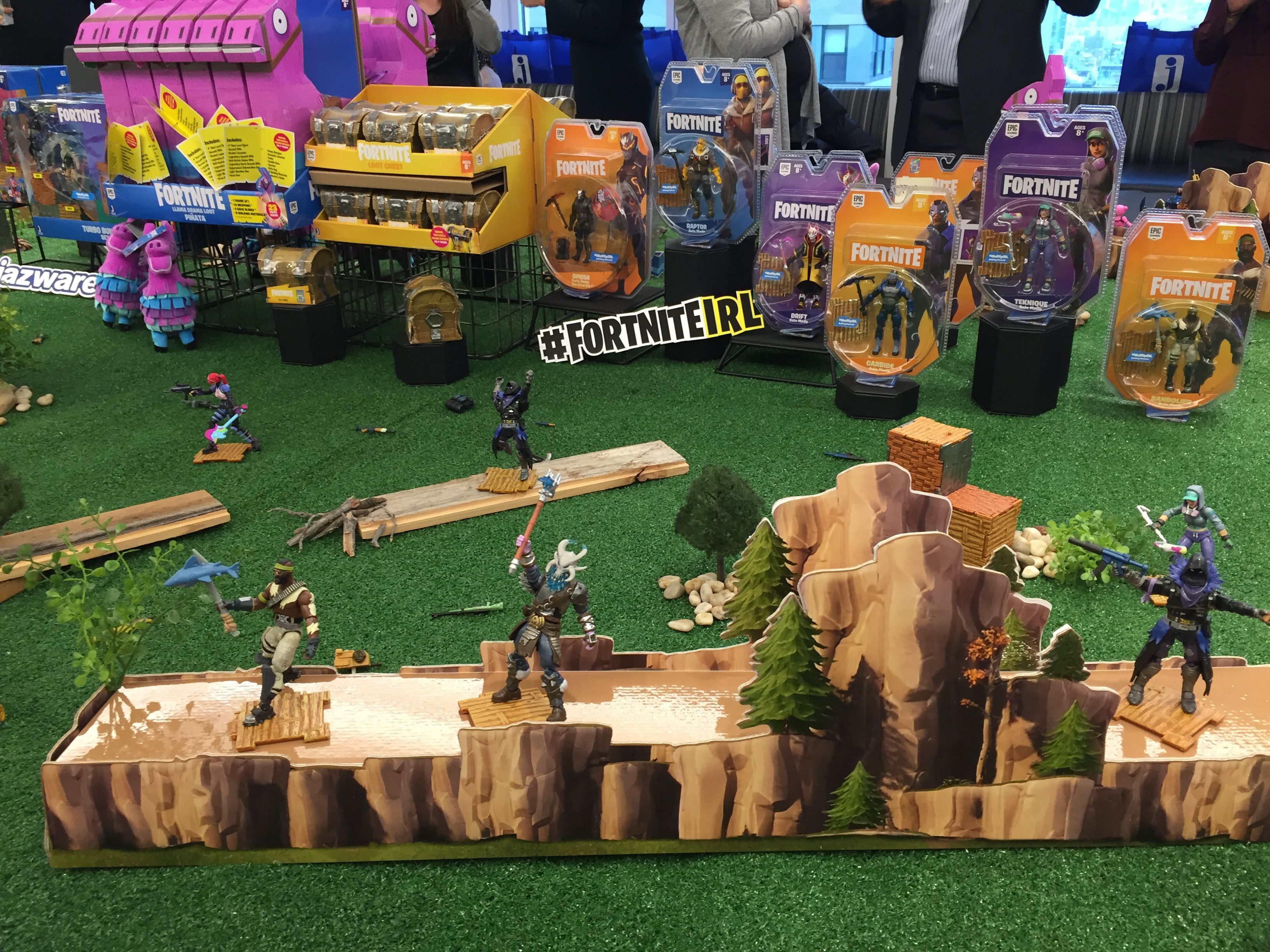 Fortnite Action Figure from Jazwares; Check Out the New Toys Dropping ...
