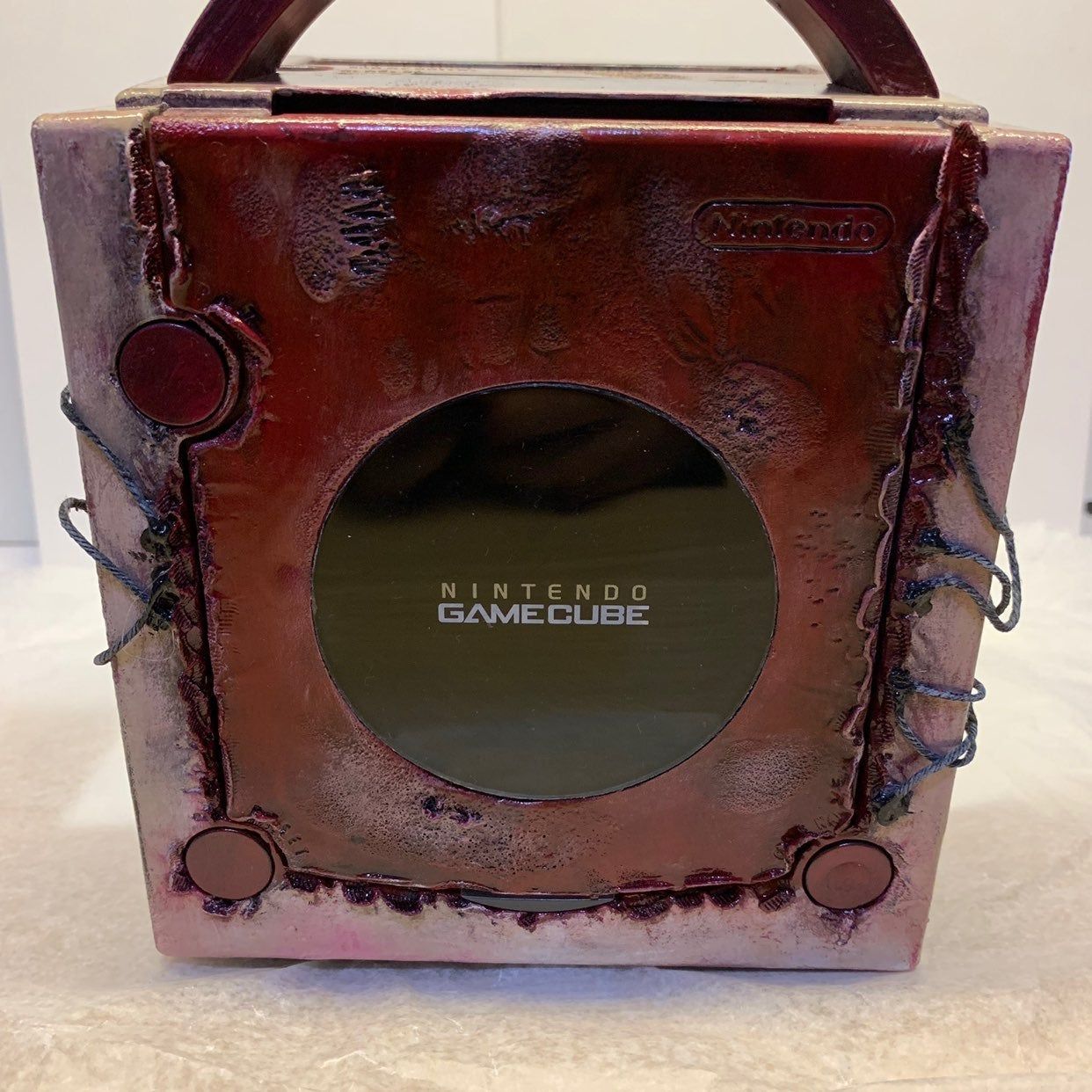 This Custom Made Fleshy GameCube is the Stuff of Nightmares