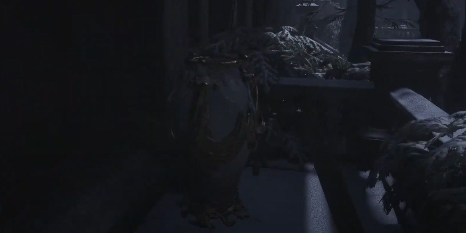 Resident Evil Village: All Items In Castle Dimitrescu's Courtyard