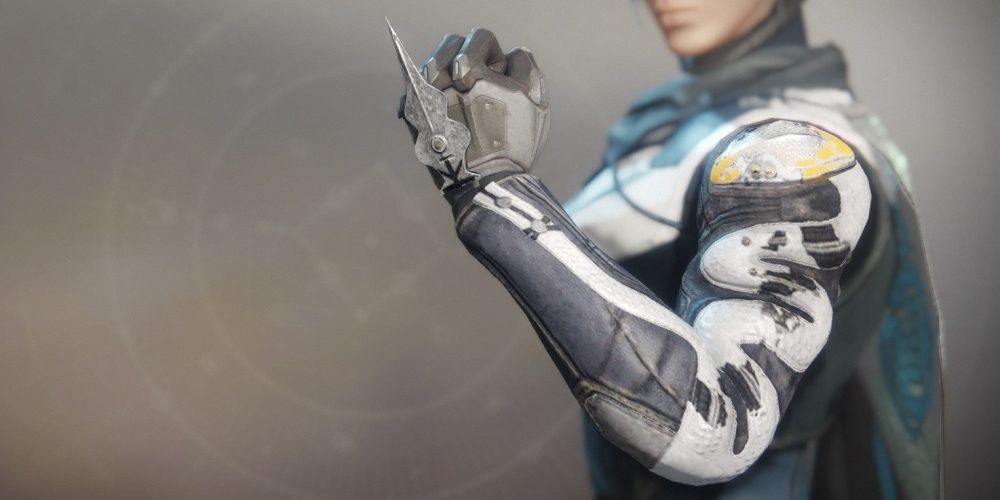 Destiny 2: 10 Best Hunter Exotic Armors, Ranked