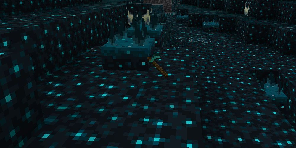 Minecraft: How To Safely Navigate The Deep Dark