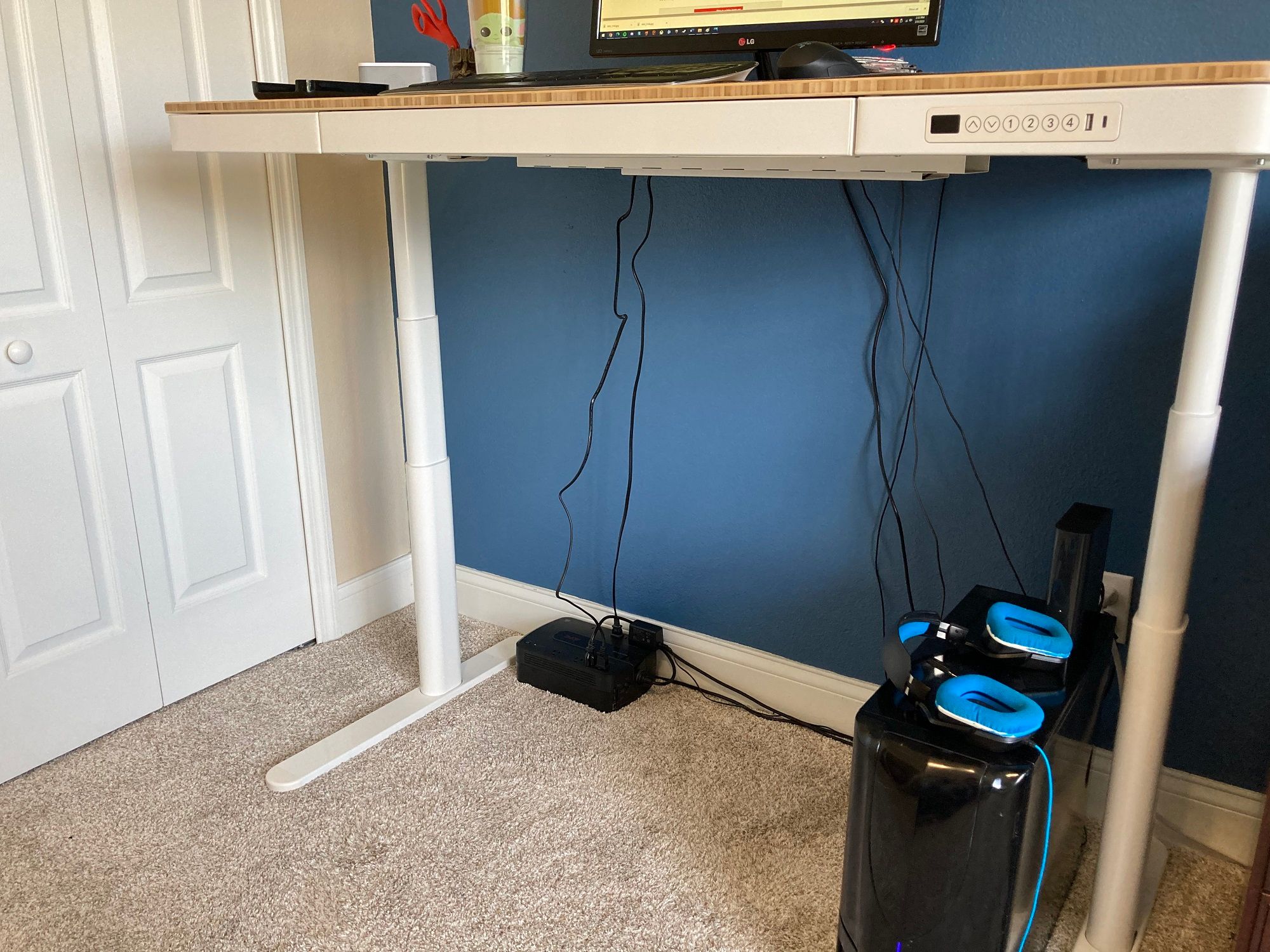 Comhar Standing Desk Pro Q8 Review