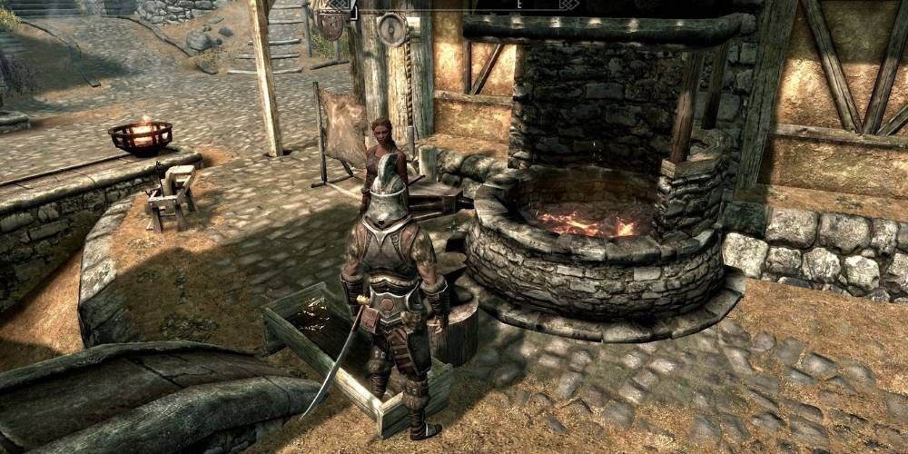 Skyrim: 10 Best Weapon Mods, Ranked