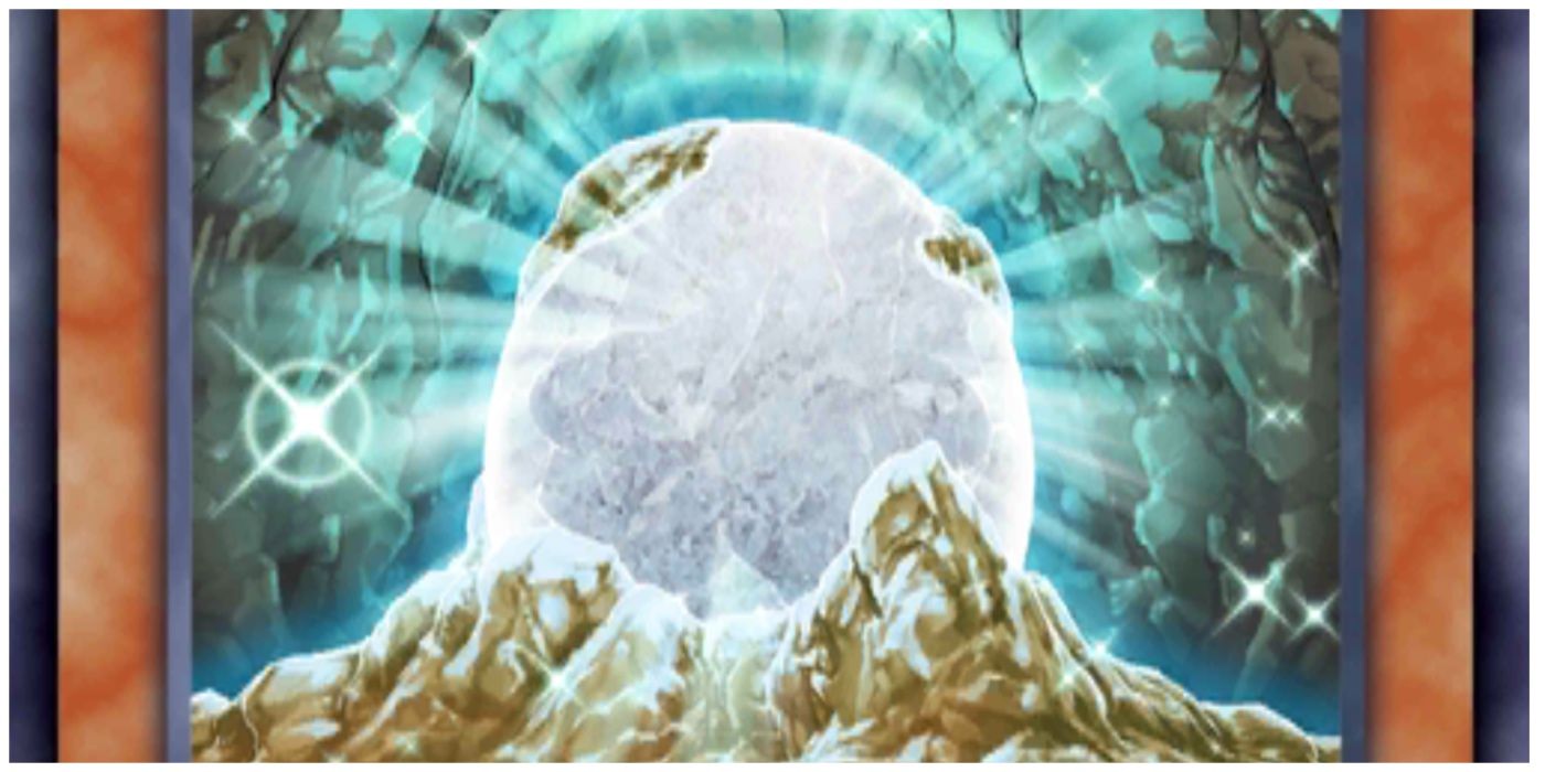 Yu-Gi-Oh! 10 Best Blue-Eyes White Dragon Cards, Ranked